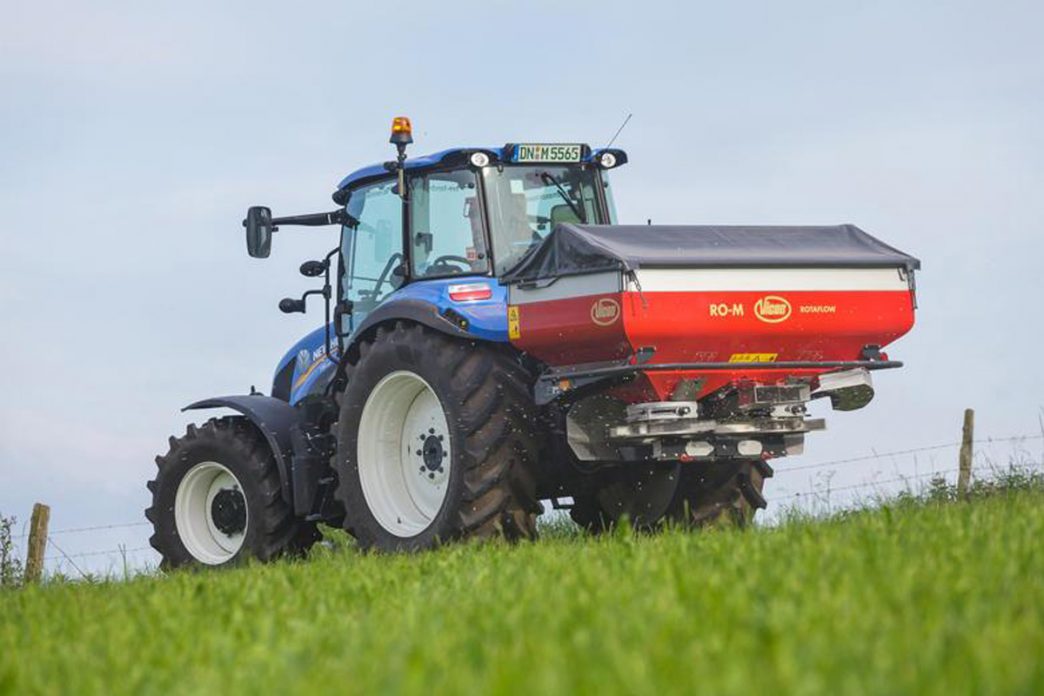 Vicon Twin Disc Spreaders Range | KC Equipment